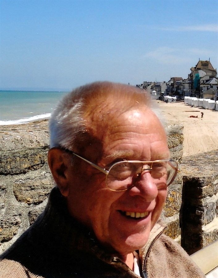 Avis de décès de Jean DEVOS décédé le 13/04/2022 à Tournai : annonce, condoléances, fleurs, etc ...