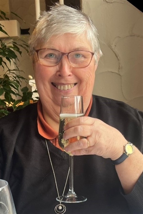 Avis de décès de Marie-Claire MOTTIN décédé le 10/05/2024 à Yvoir ...